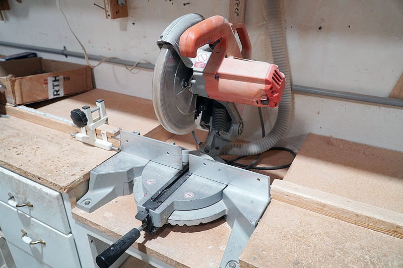 IRS Auctions - WOODWORKING > Saws